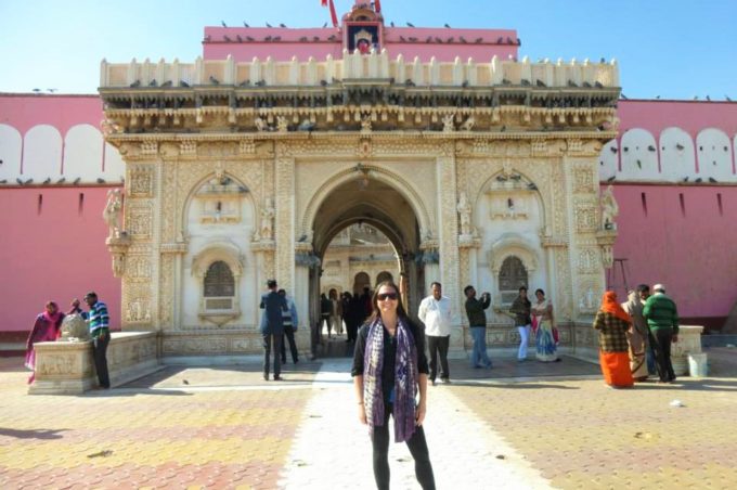 Visiting Shri Karni Mata: The Rat Temple of Deshnoke - Life Untraveled